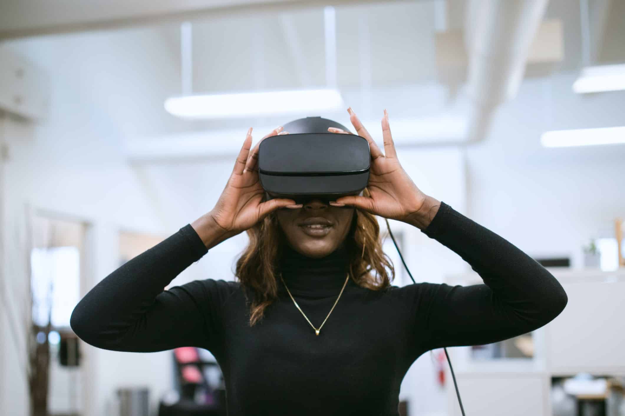 Podcast Feature: Creating Trauma-Informed Social Workers Using Virtual Reality - Antser